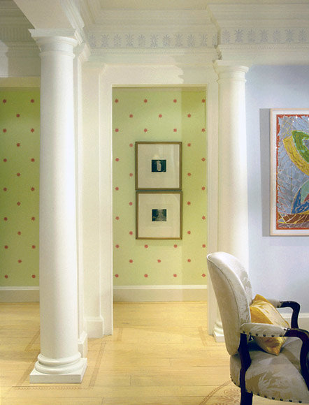 Smooth Doric PolyStone® Columns in a Living Room - Chadsworth Incorporated